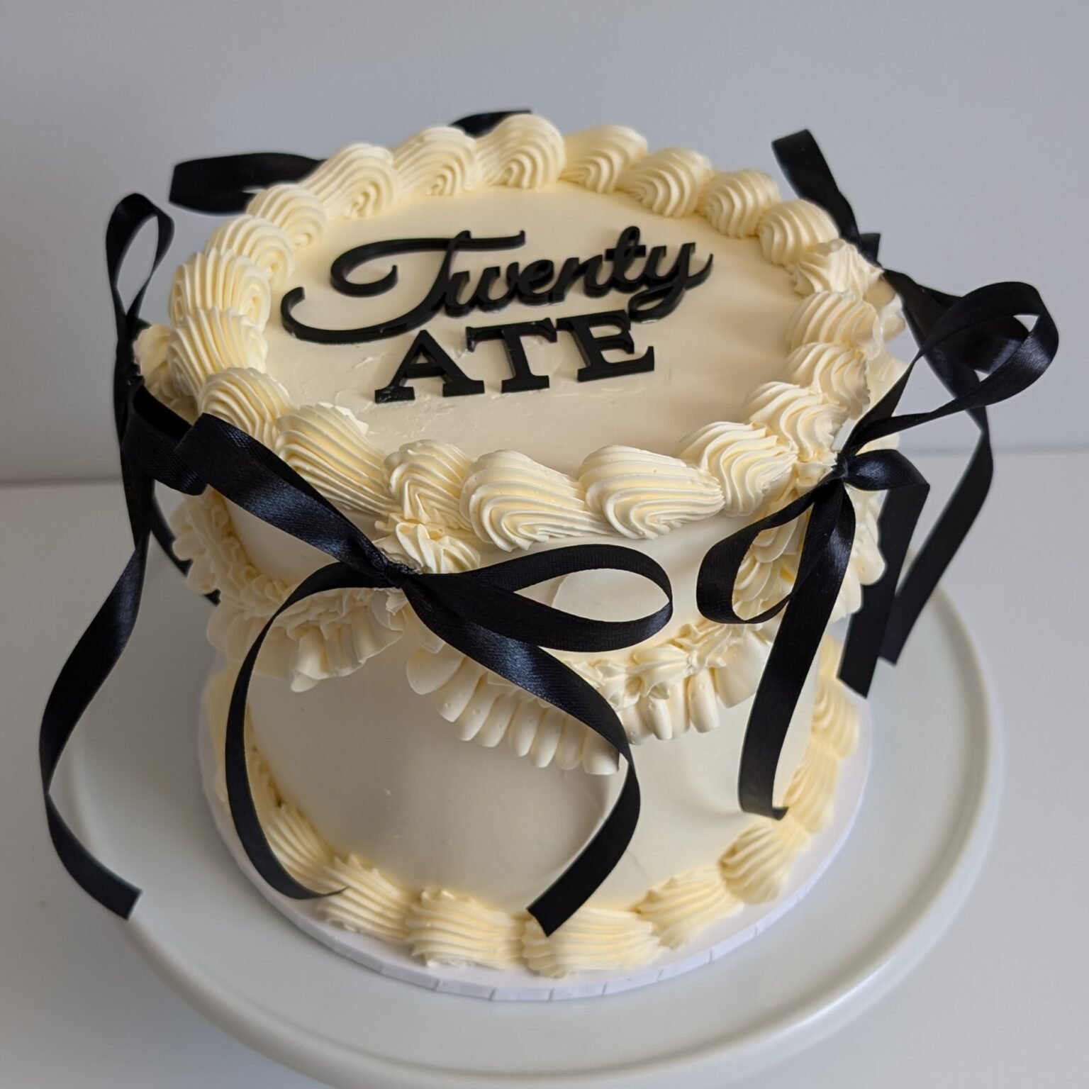 Round Cake | Tammy's Cakes